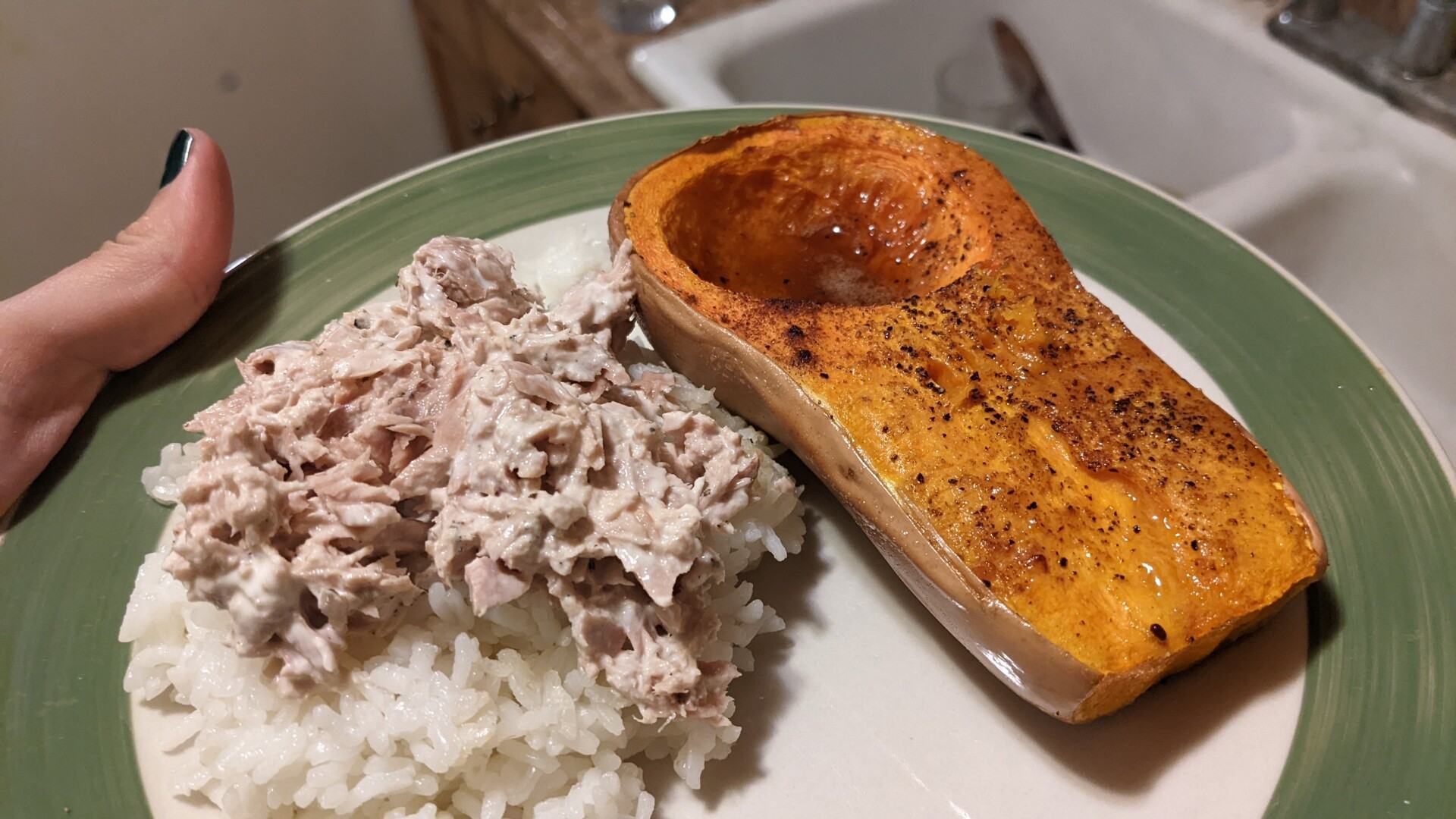 Emily Velasco (@MLE_online@social.afront.org) - A Social Front Organization